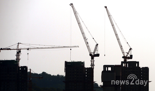 [52시간 근무 딜레마]④ 건설사 계산법은 인건비 2배 증가 해외 수주경쟁력 비상