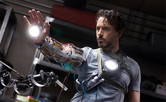 [영화 속 4차산업 기술](2) 아이언맨(Iron Man), 초능력 신체를 만들어 주는 ‘웨어러블 로봇’